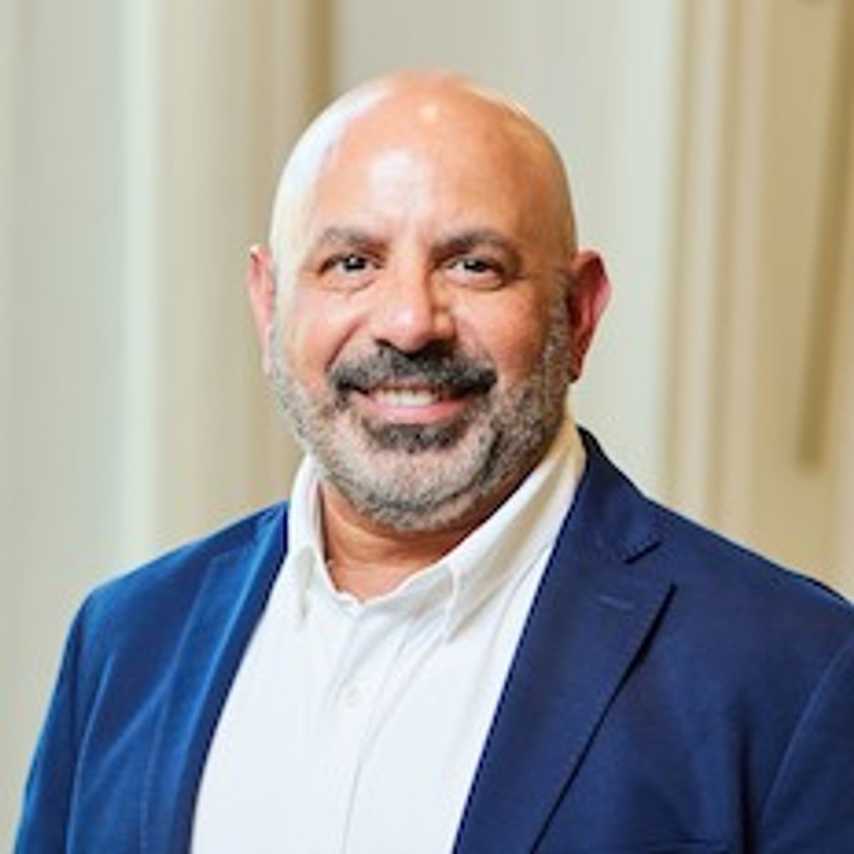 Bloomberg's Rafael Rosario Advances DE&I in Corporate Travel | Business ...