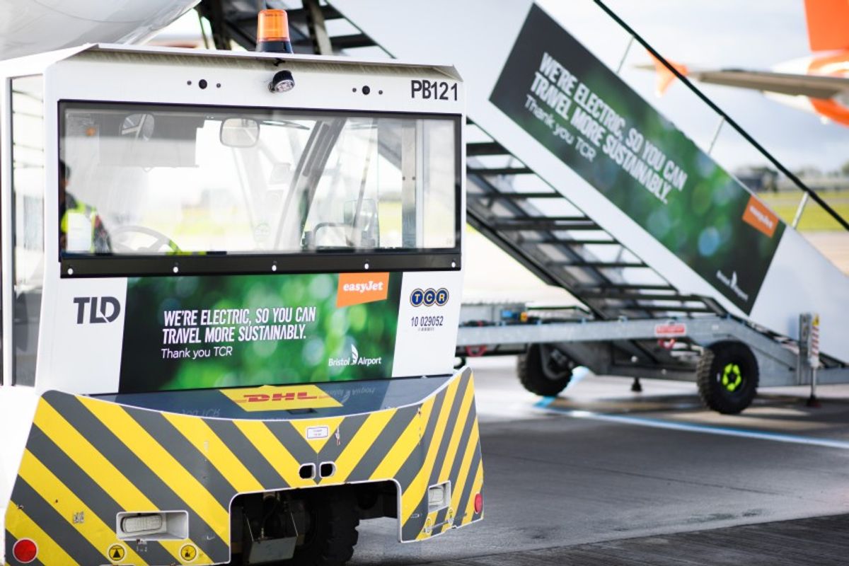 EasyJet takes step towards decarbonising ground operations | Business ...