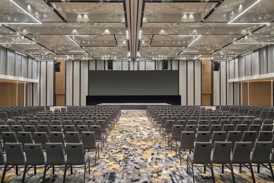 Dual branding for the Renaissance KL Hotel & Convention Centre and Four ...