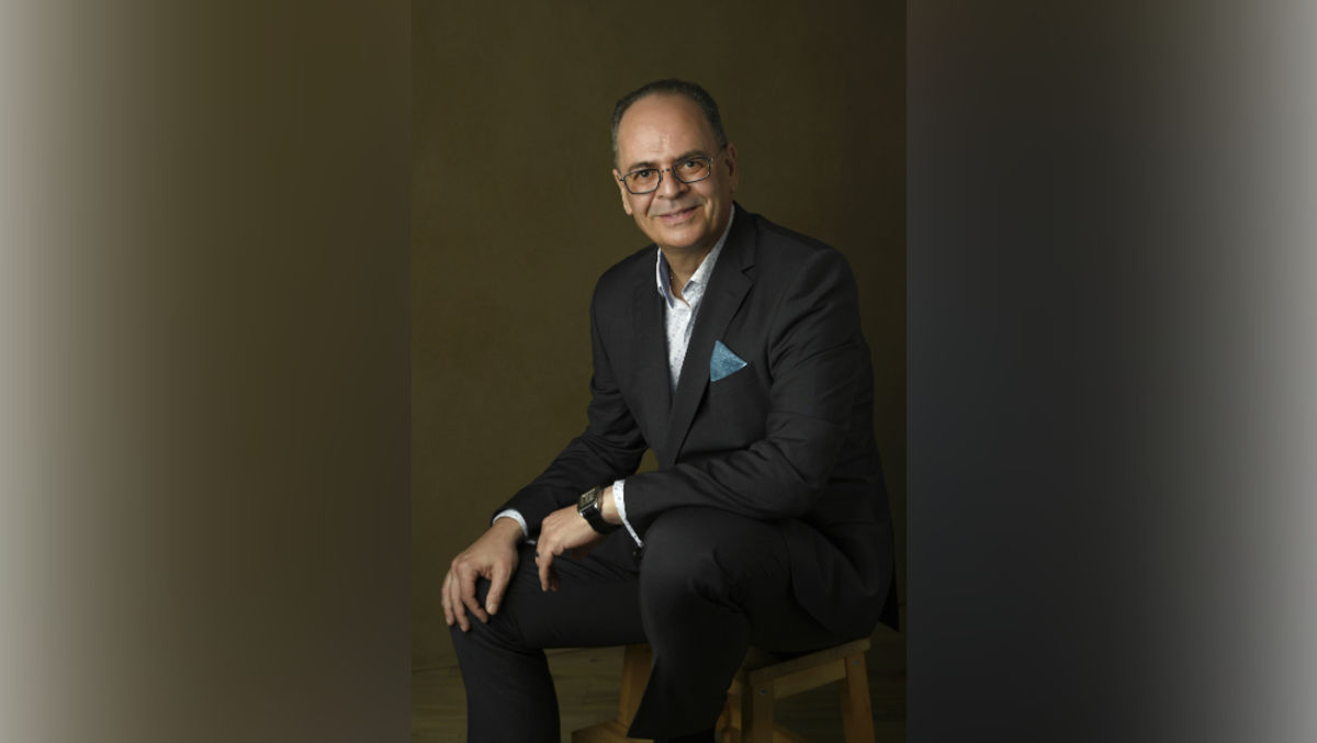 A new chapter is Hoeborn at Conrad Singapore Orchard | Meetings ...