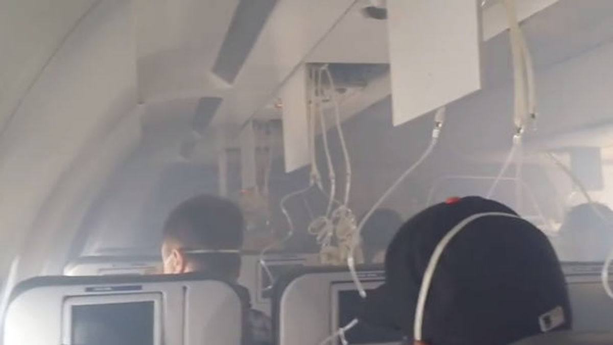 Watch: JetBlue Plane Engine Failure Forces Emergency Landing | TravelPulse