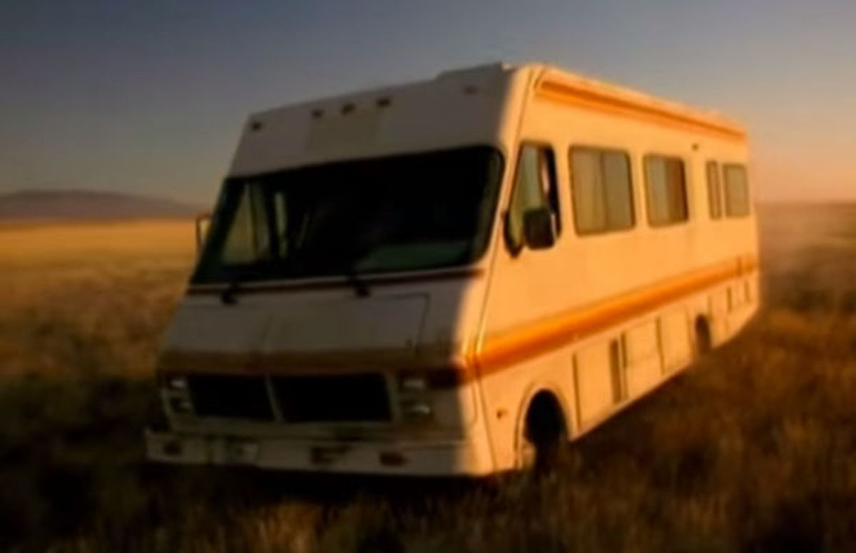 Must See Filming Location: Loyola’s Family Restaurant from ‘Breaking ...