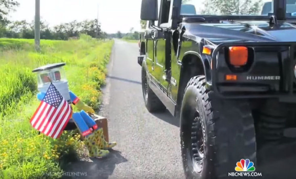 Hitchhiking Legend HitchBOT Meets Tragic End in Philadelphia | TravelPulse