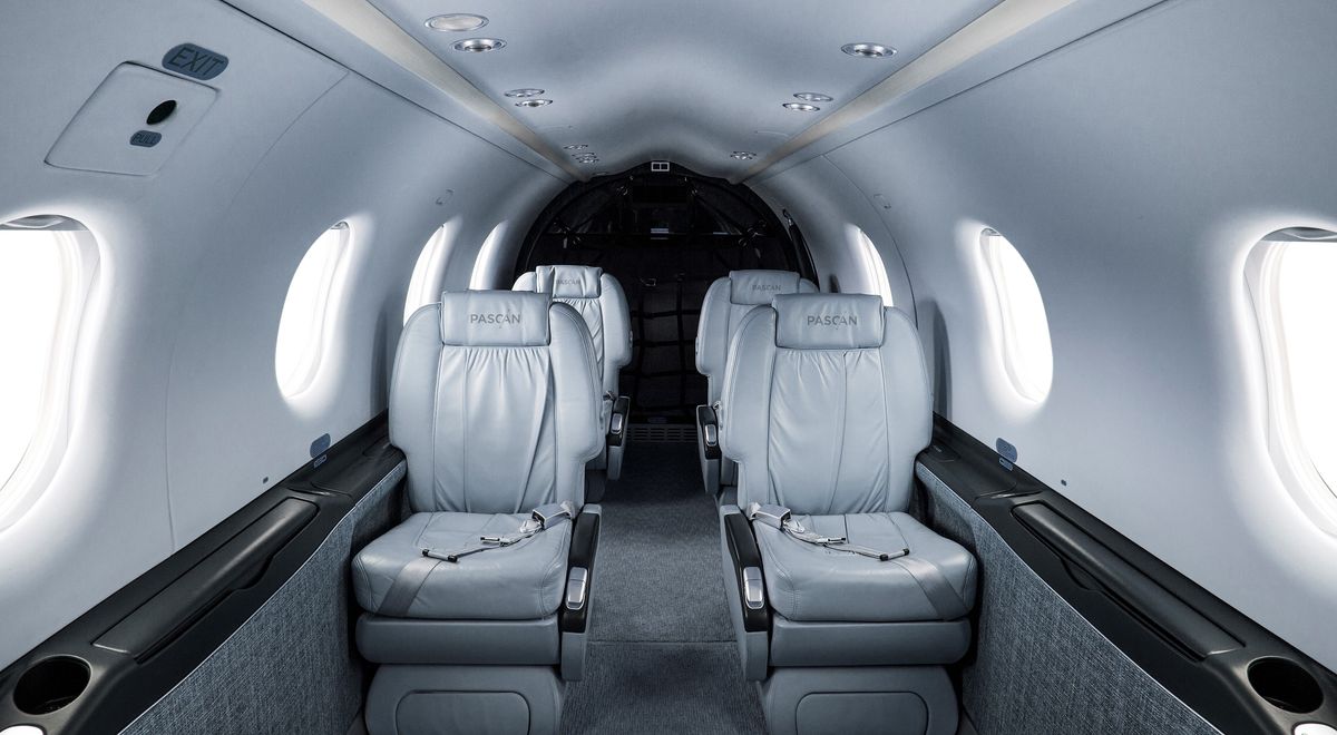 New Private Plane Business Class Service Between Montreal-Toronto ...