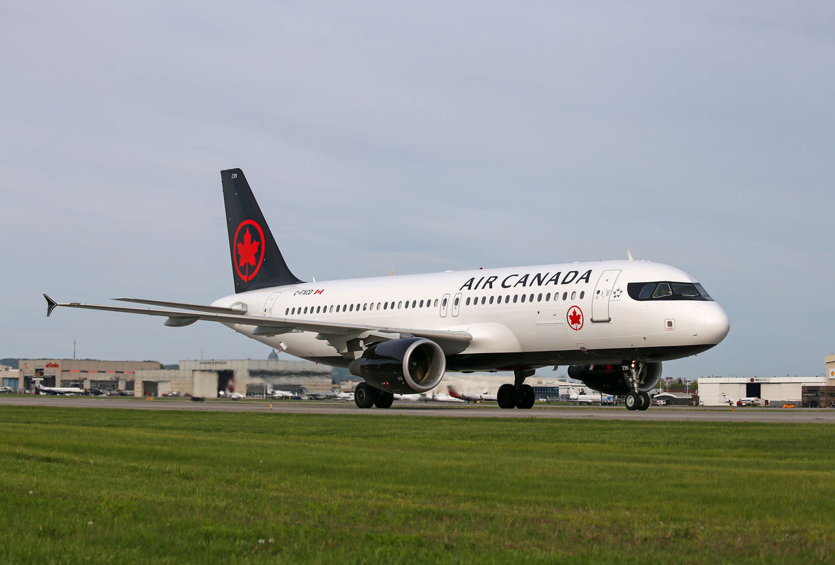 Air Canada offrira la route Montréal-Seattle avec un Airbus A220-300 ...