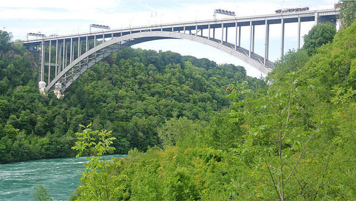 Upgrades Announced for Lewiston-Queenston Bridge Crossing | TravelPulse ...