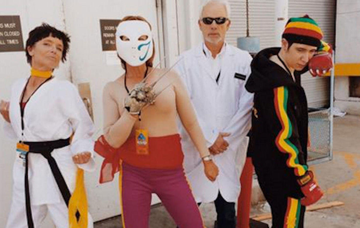 Jamie Lee Curtis Wins Cosplay Moment as Street Fighter's Vega | TravelPulse