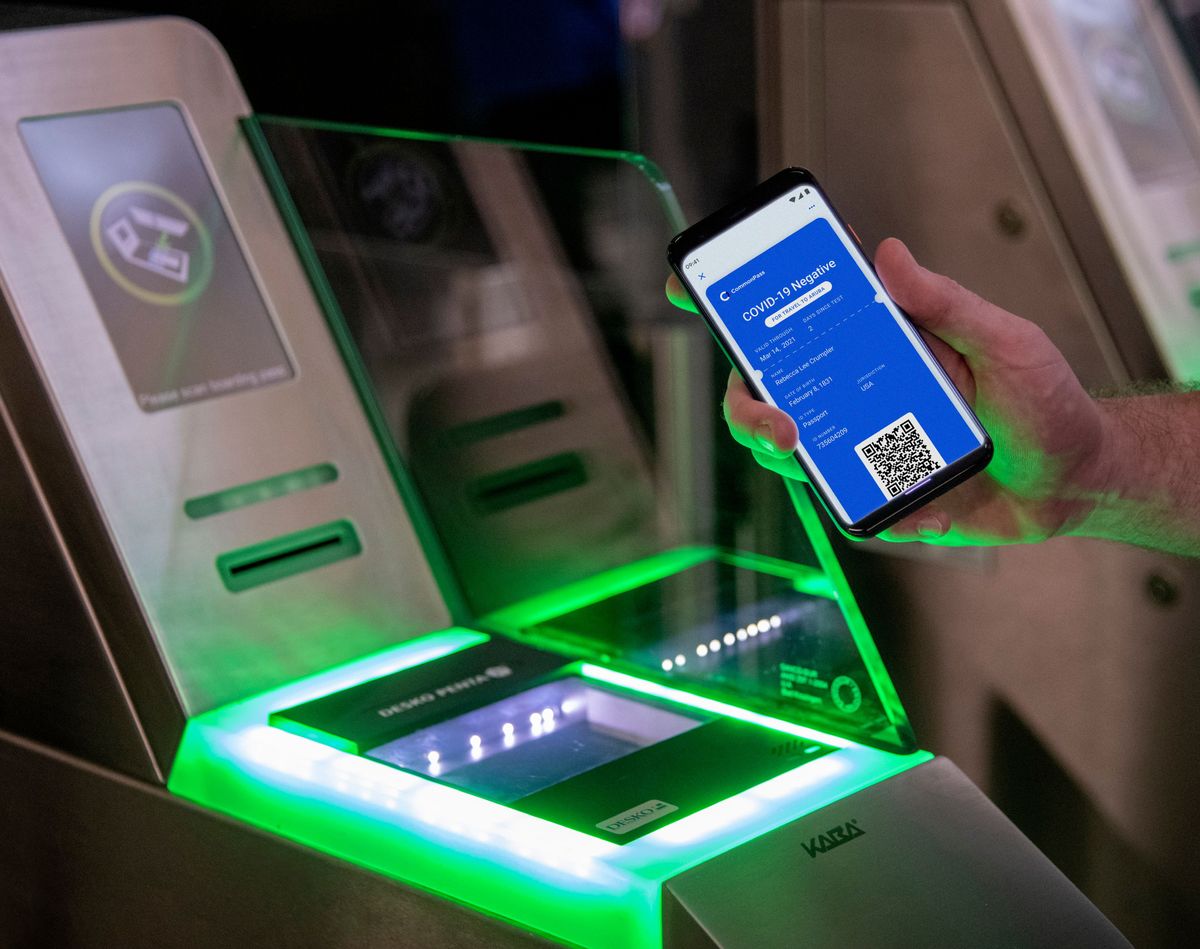 JetBlue Calls Back Flight Attendants, Launches Digital Health Pass ...