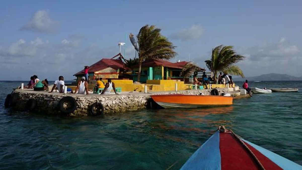 Happy Island: The Caribbean’s Ultimate Beach Bar | TravelPulse