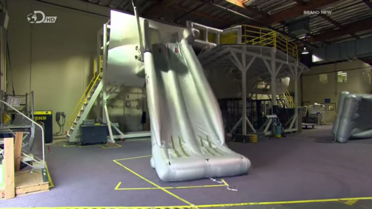 WATCH: How Do Emergency Slides on Airplanes Deploy? | TravelPulse