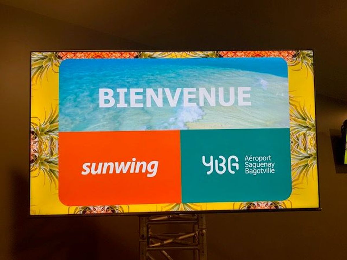 Sunwing reçoit 70 agents au nouveau terminal de Saguenay-Bagotville ...