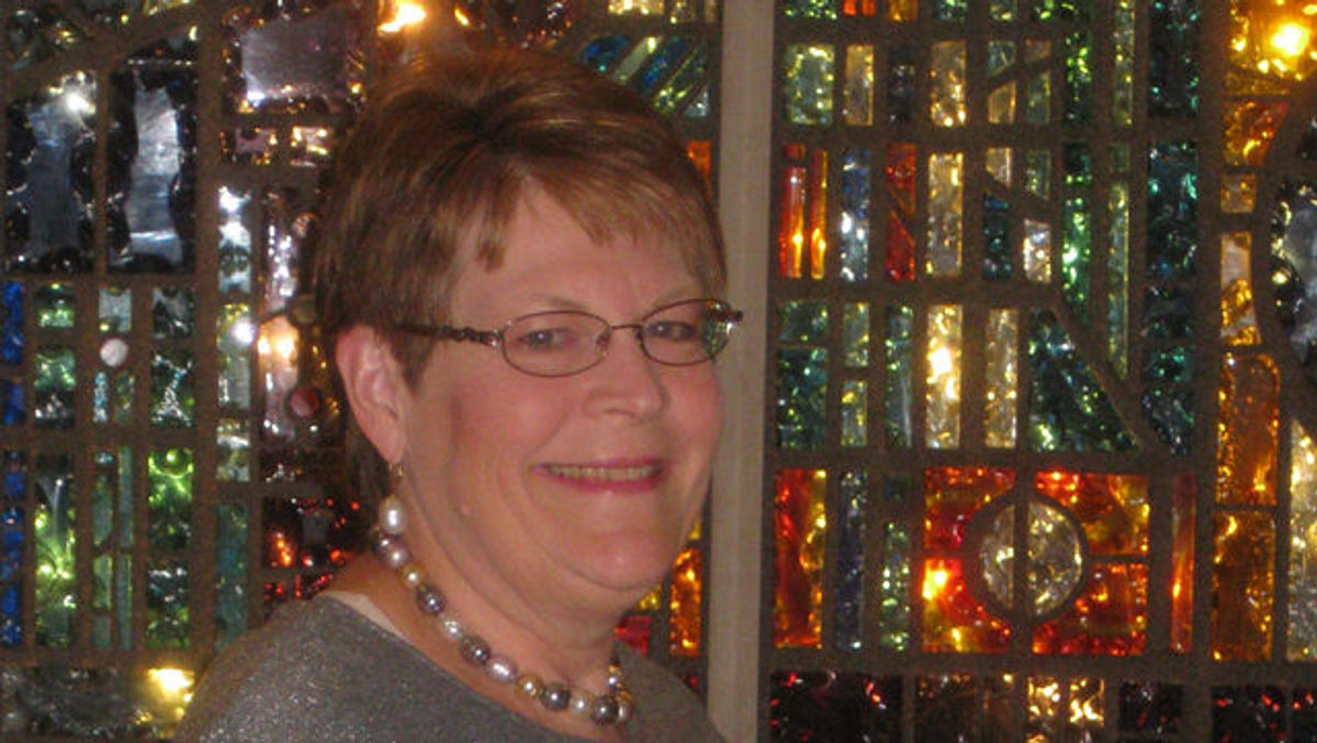 Sue Ratliff Honored by American Express As Representative Pacesetter ...