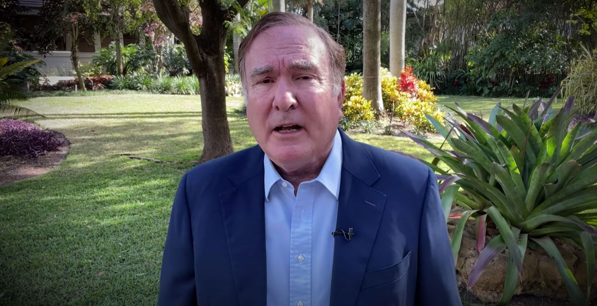 After 33 Years, Richard Fain Steps Down as Royal Caribbean Group's CEO ...