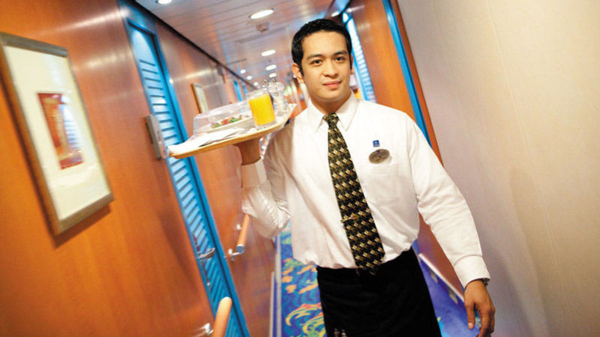 Norwegian Makes Room Service Charge Permanent | TravelPulse