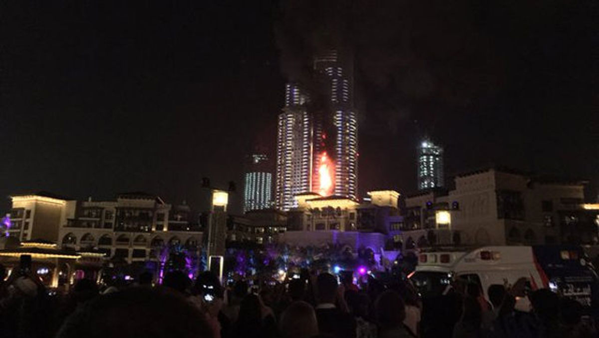 Massive Fire Engulfs Dubai's Address Hotel | TravelPulse