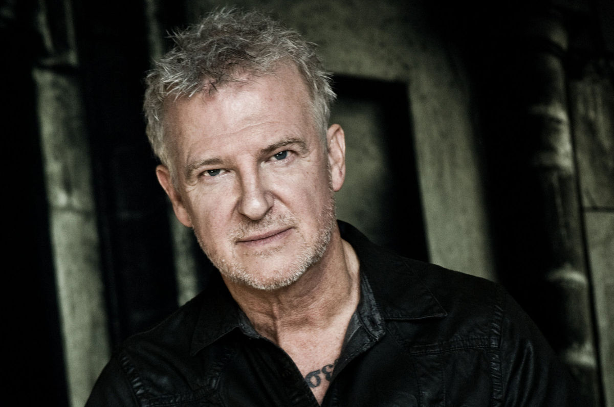 Readers' Choice Awards: Air Canada Presents Glass Tiger's Alan Frew ...