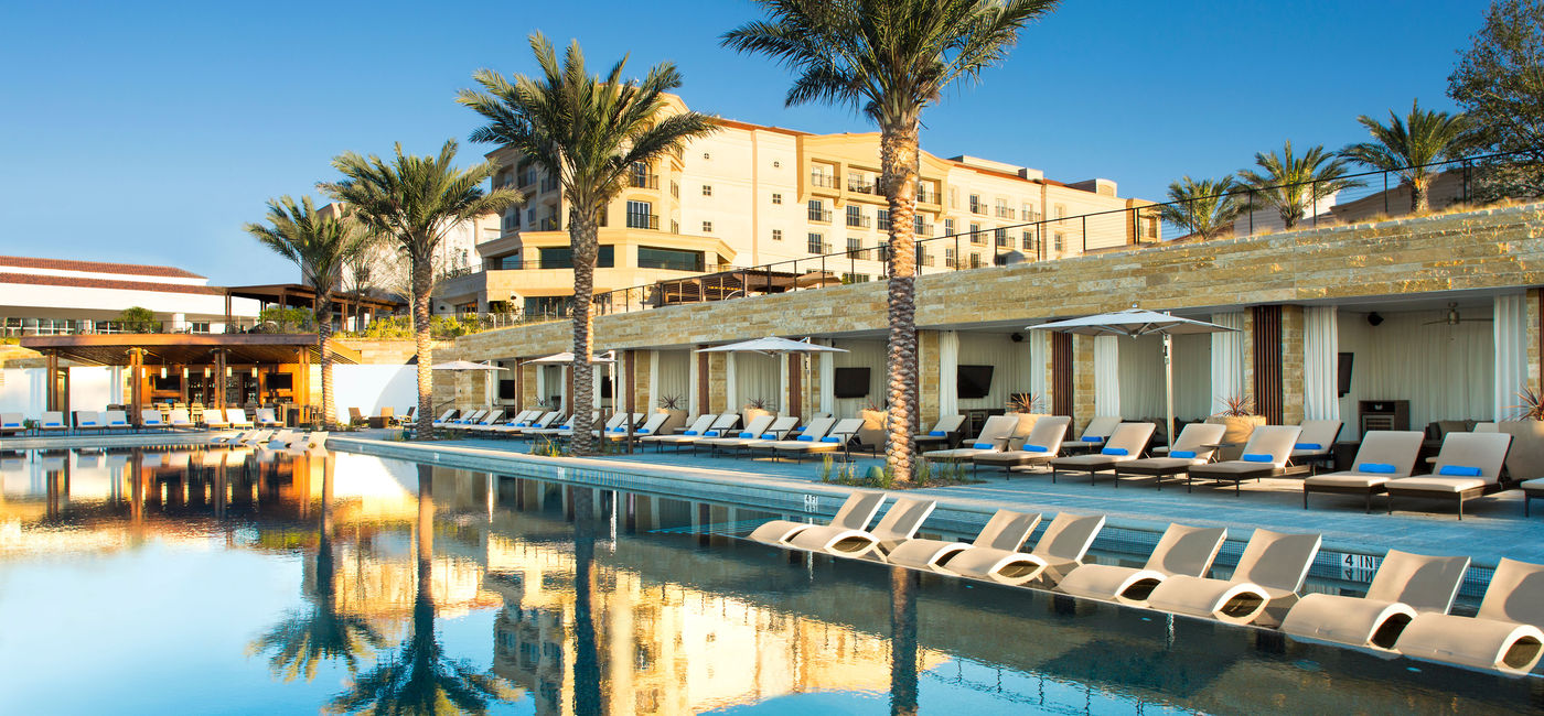 Benchmark Talks Travel Agents and What's New | TravelPulse