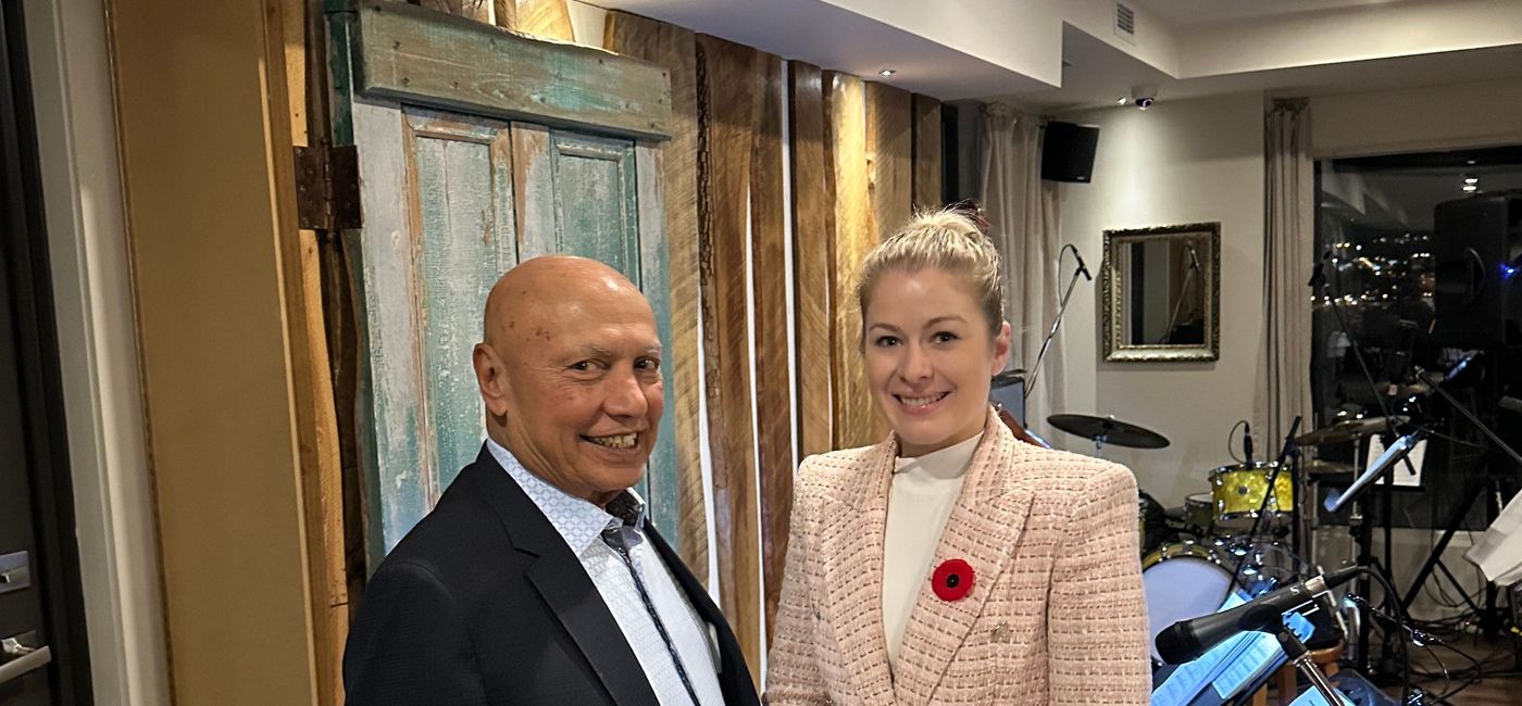 Colin Hunter, président-fondateur du Groupe Voyages Sunwing, fait salle ...