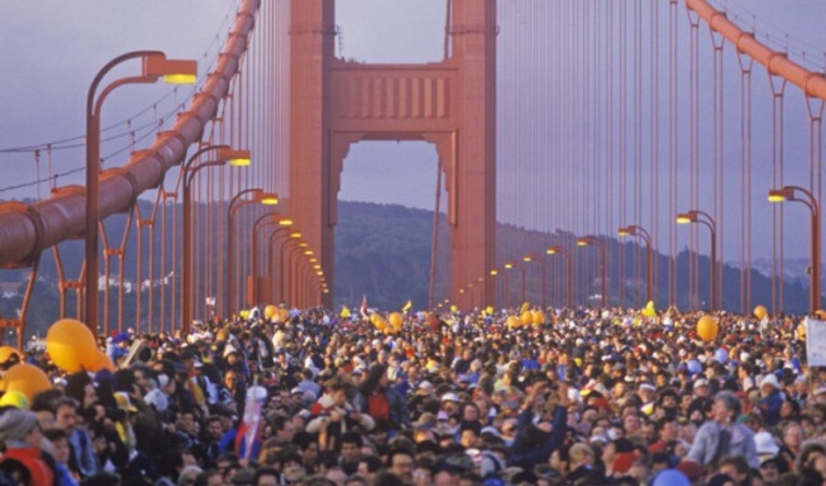 When April Fool's Day jokes go wrong - Tripping upsets Golden Gate ...