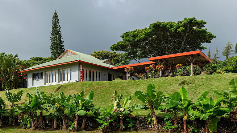 A Travel Guide to Hana, Maui, For Foodies | TravelAge West