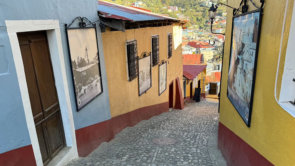 Exploring Pachuca's Surprising English Ties in Hidalgo, Mexico ...