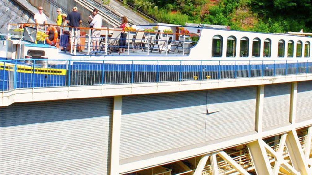 European Waterways Adds Themed Itineraries | TravelAge West