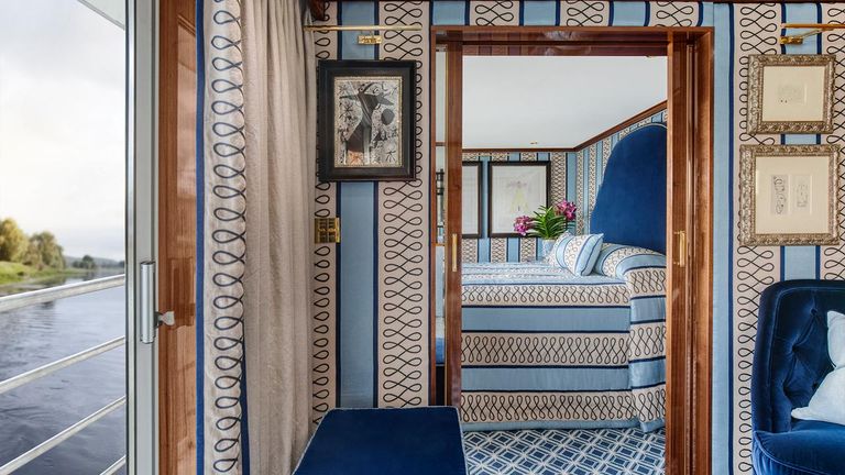 river currents uniworld