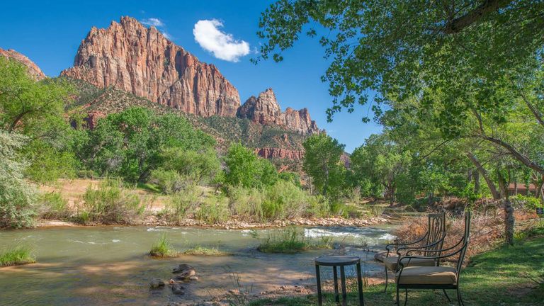 Hotel Review: Cliffrose Springdale, Curio Collection by Hilton, Outside ...