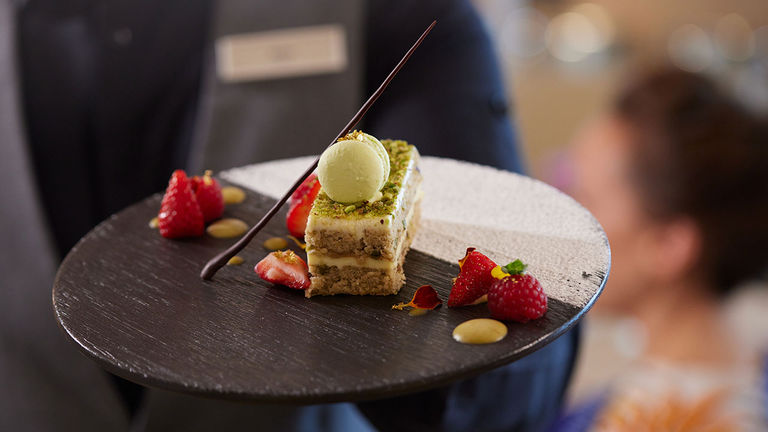 Review: Silver Dawn | TravelAge West