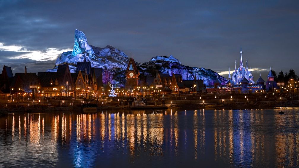 paris promenade theme