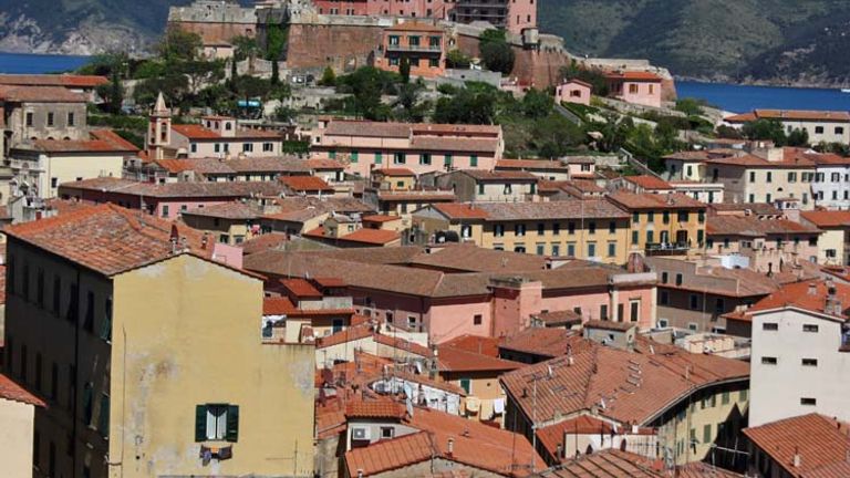 Wine Tasting on Tuscany's Elba Island | TravelAge West