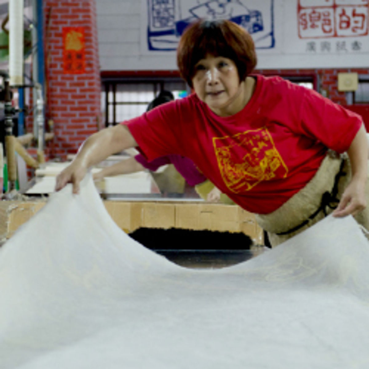 Making Paper in Taiwan | TravelAge West