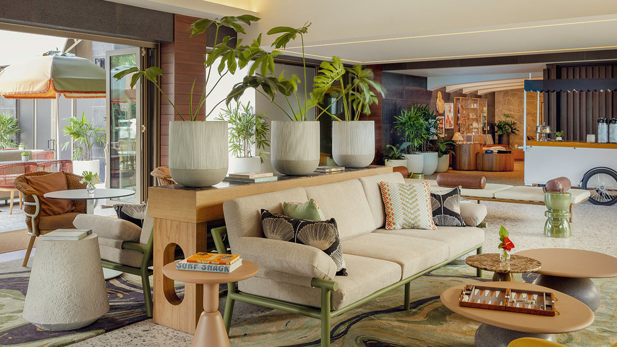 Review: Romer Waikiki at The Ambassador | TravelAge West