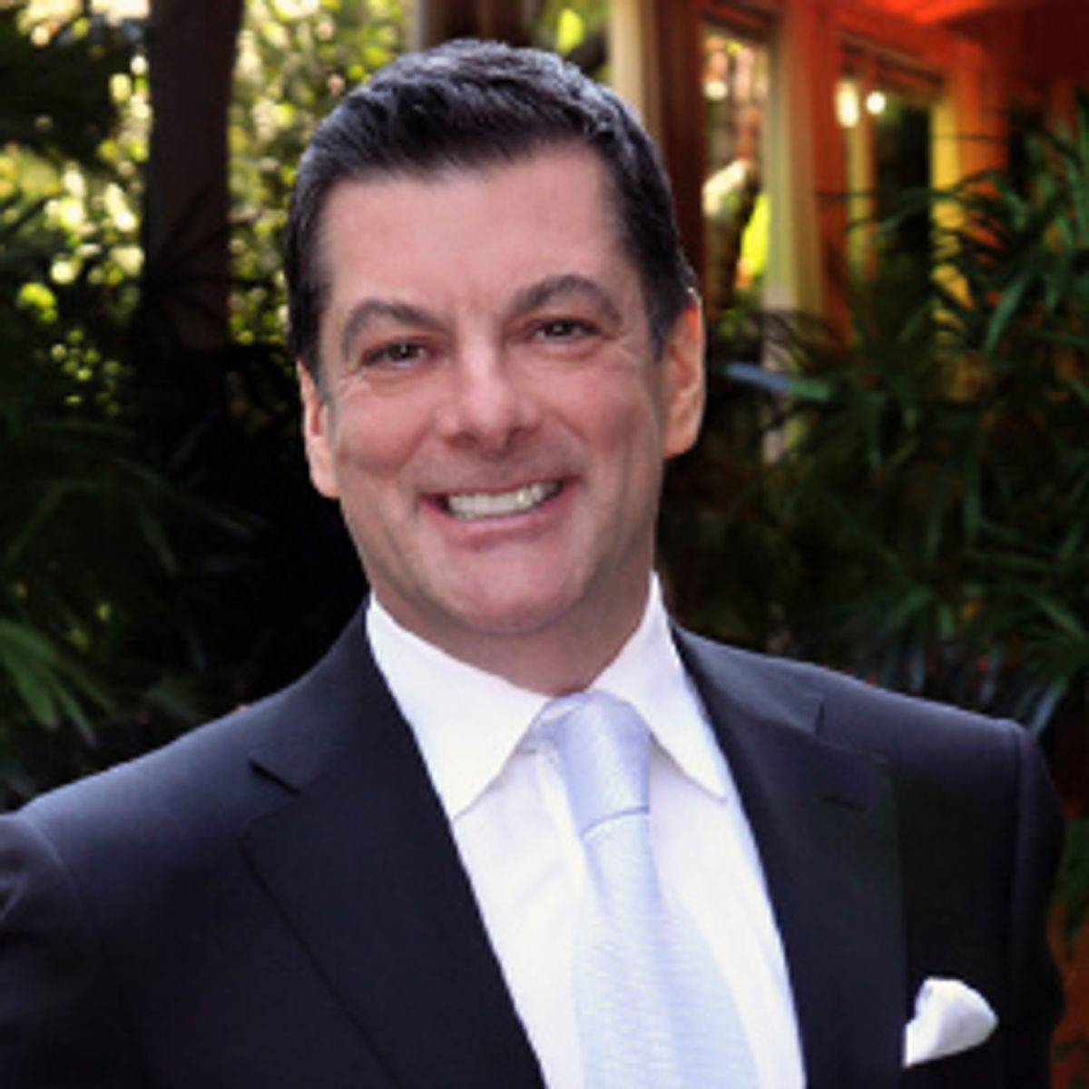 Michael Newcombe Takes on New Role With Four Seasons | TravelAge West