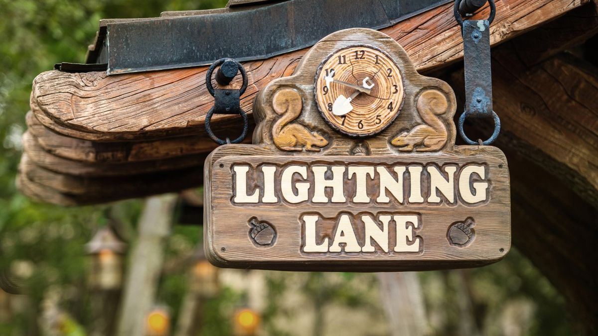 What Is the New Disney Lightning Lane Multi Pass? Here’s How it Will ...