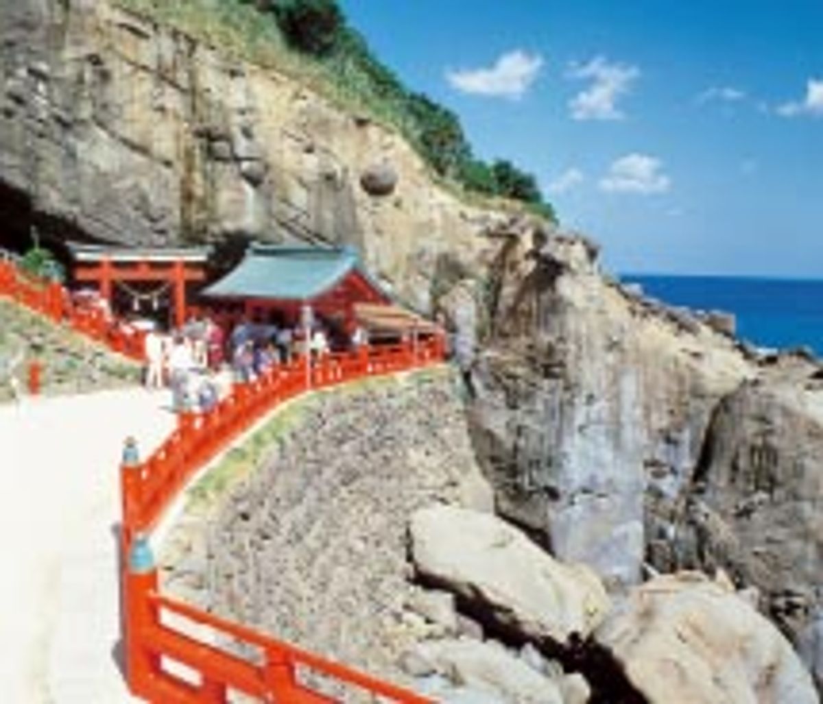 Southern Japan Entices | TravelAge West