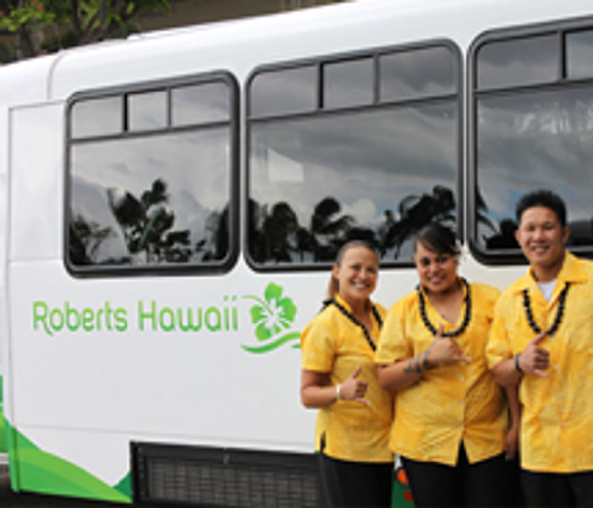 Roberts Hawaii Launches Honolulu Airport Shuttle | TravelAge West