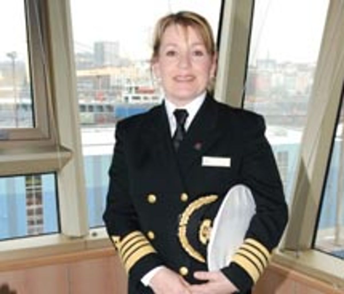 Cunard Appoints First Female Captain | TravelAge West