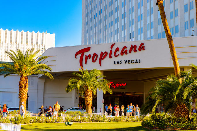 Tropicana No More: Implosion Marks End Of An Era In Las Vegas | TravelPulse Canada