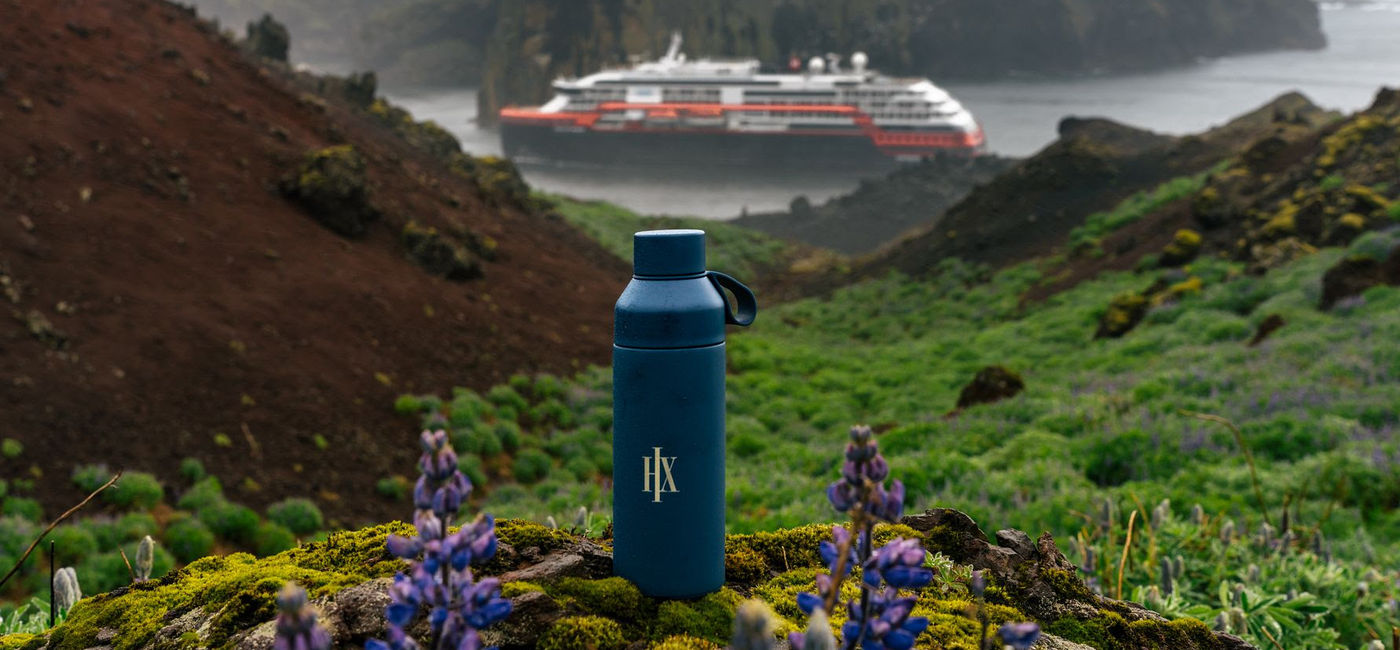 HX Partners with Ocean Bottle to Reduce Plastic Pollution | TravelPulse