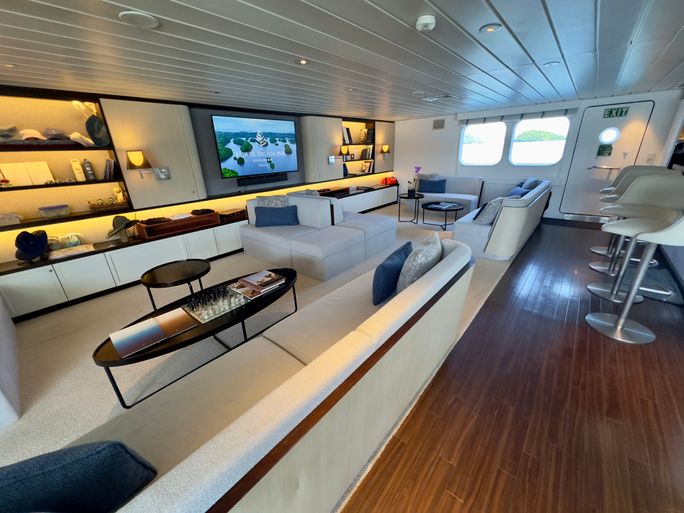 Inside the Four Seasons Explorer, Palau’s Floating Luxury Resort ...