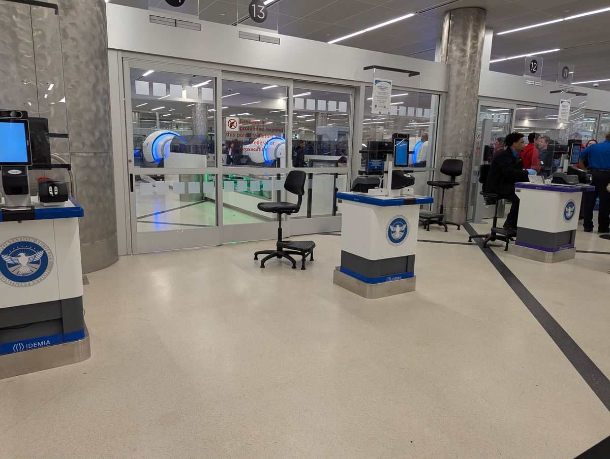 No REAL ID Driver's License? These Alternative IDs Will Still Get You ...