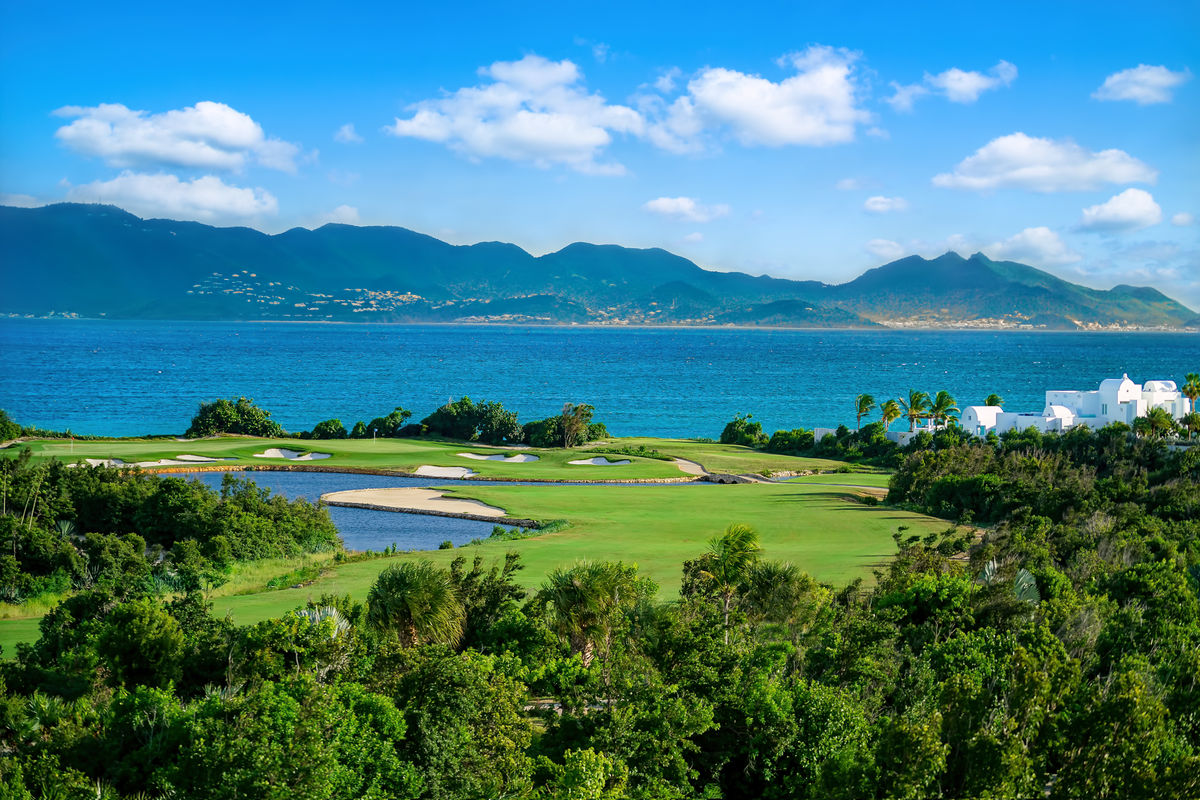 13 Beautiful Golf Courses Around the World | TravelPulse