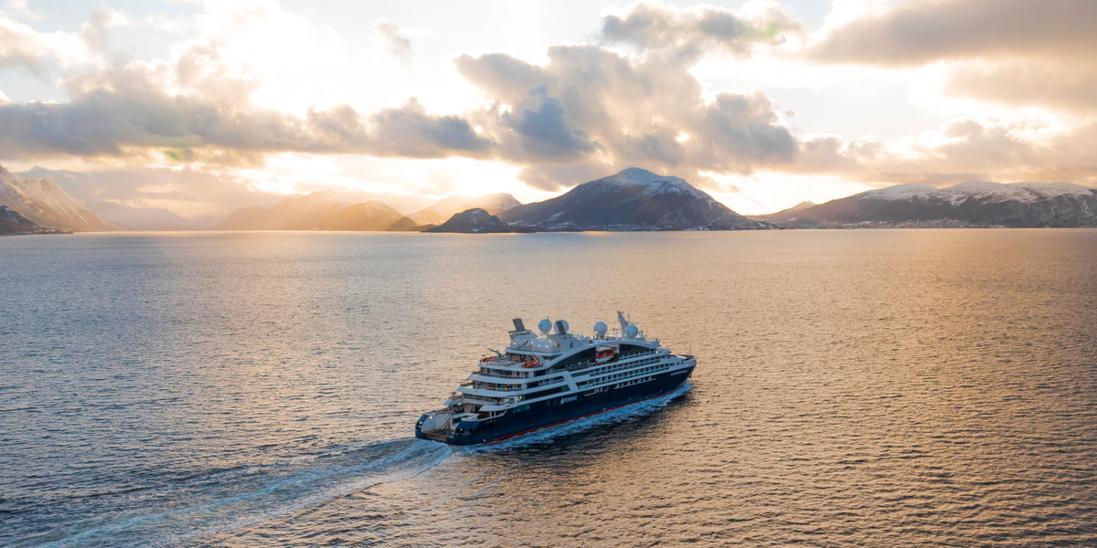 PONANT EXPLORATIONS, Smithsonian Journeys Unveil 2026 Wave Promotion ...