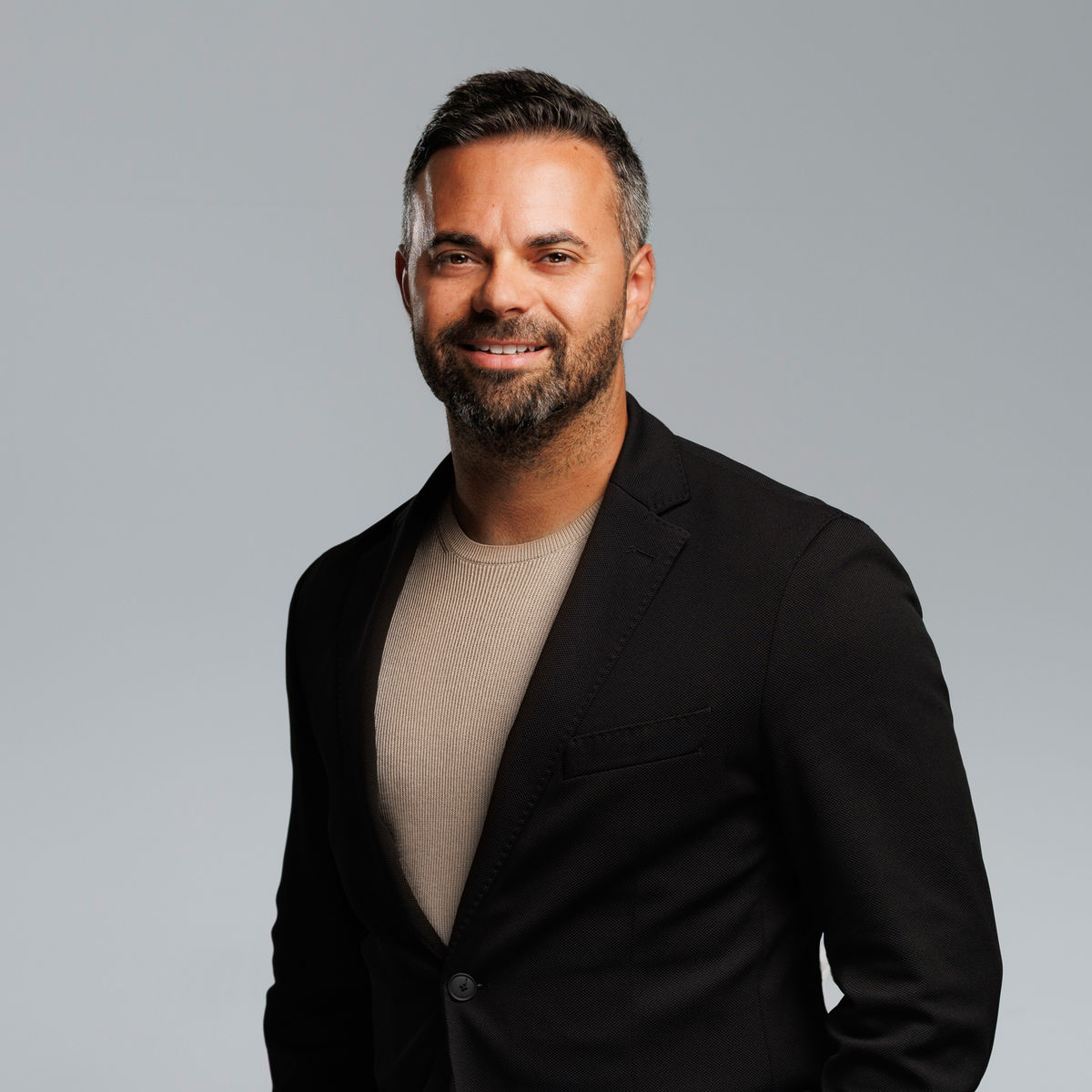 Le diplômé de l’Université de Toronto Bryan Batista est nommé chef de ...