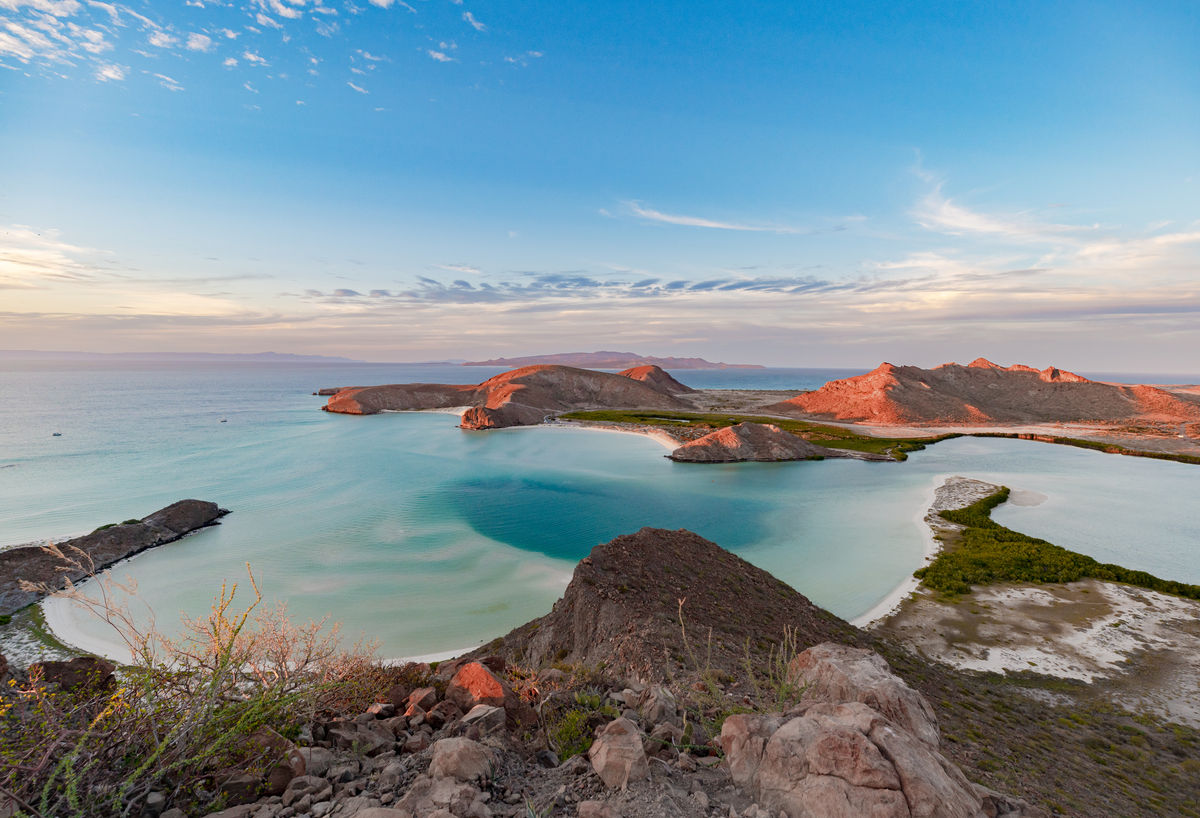 Uncover Luxury Between the Desert and Ocean in Baja California Sur ...