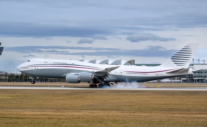 Passengers strip down and appear to pass out in plane: Travel Weekly Asia