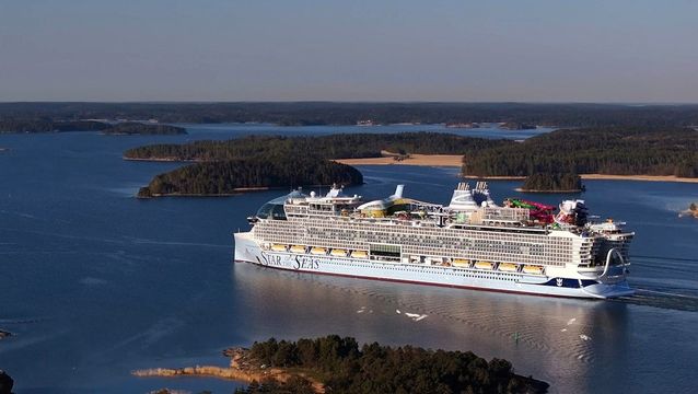 Royal Caribbean welcomes newest icon-class ship: Travel Weekly Asia