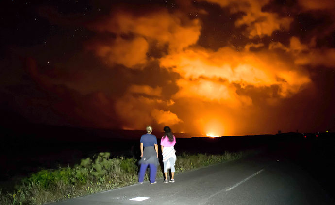 Visitors flocking to new Big Island lava flow: Travel Weekly