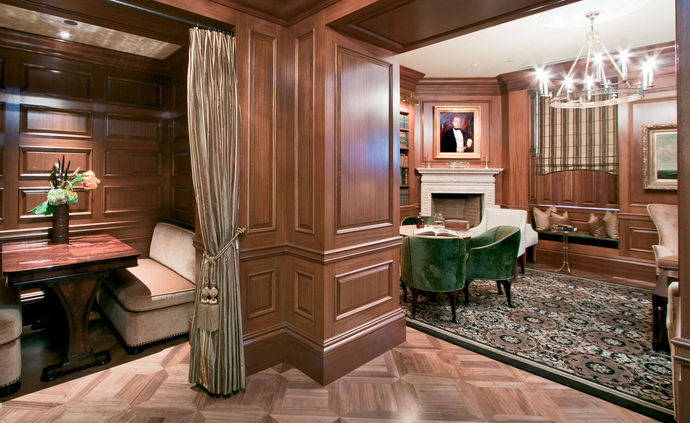 Guest-only hotel bars put premium on privacy and the pour: Travel Weekly